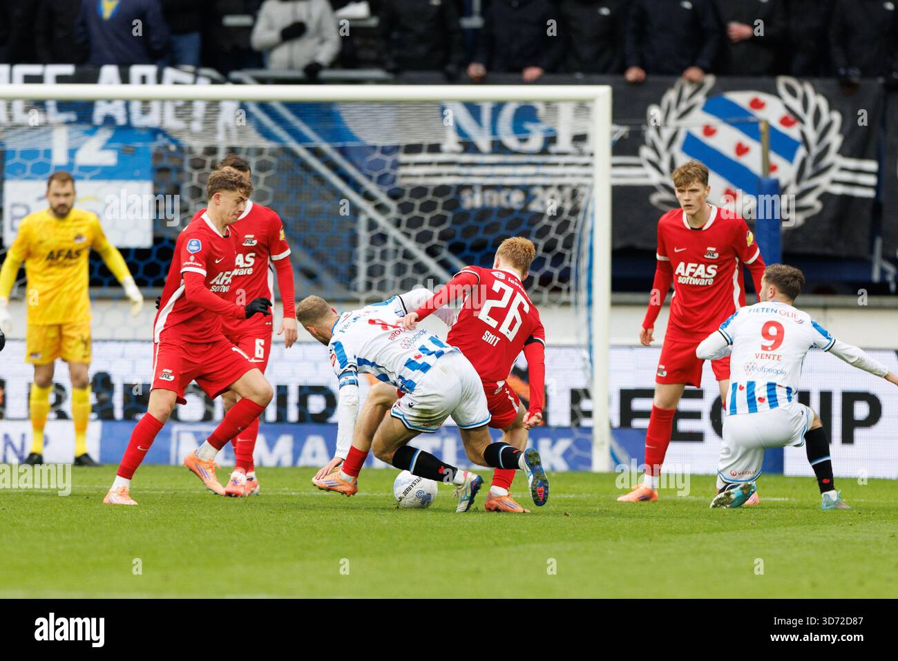 HEERENVEEN , 23-11-2025 , Abe Lenstra Stadium , season 2025 / 2026 ...