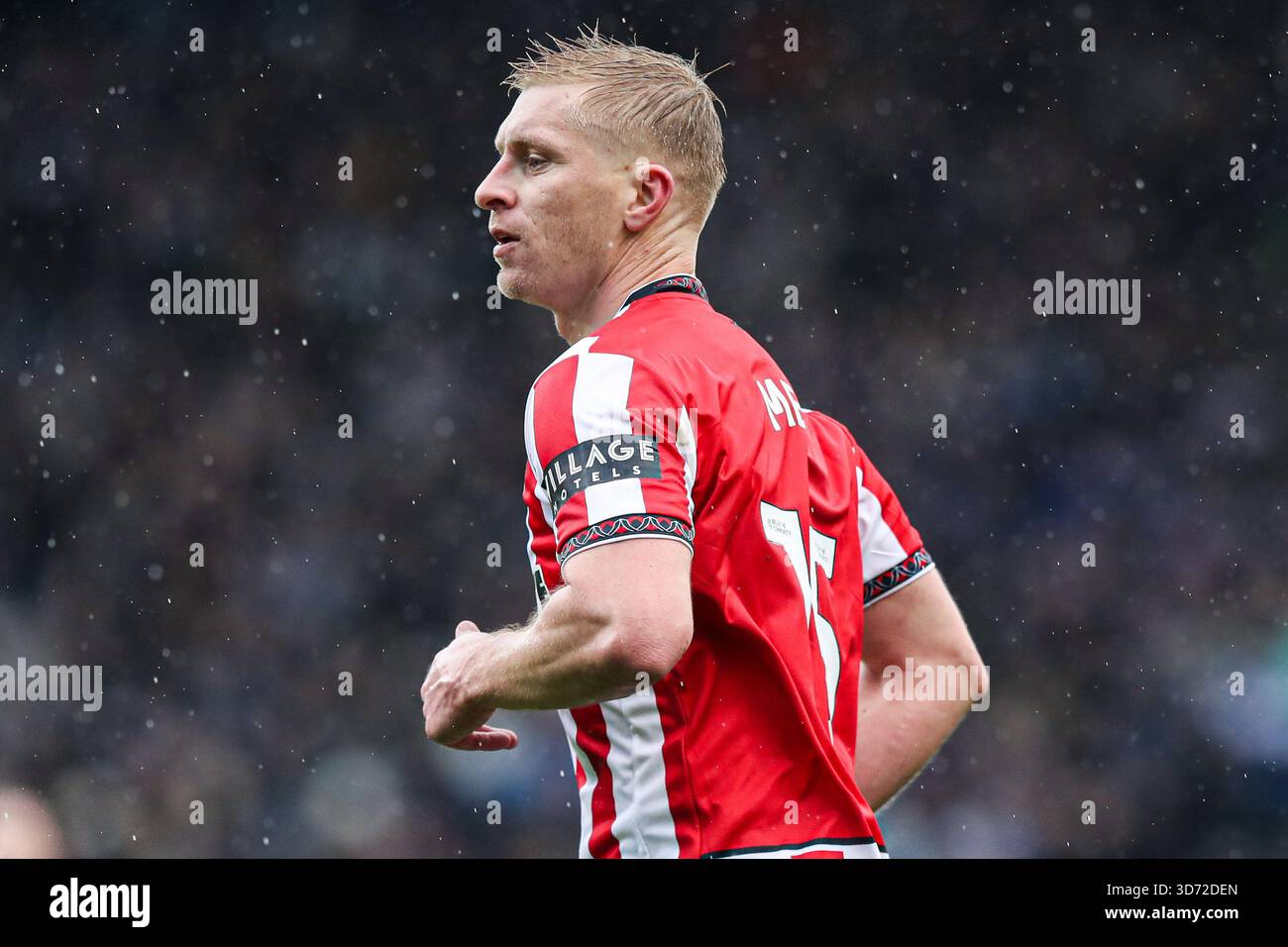 Ben Mee of Sheffield United during the Sky Bet Championship match ...