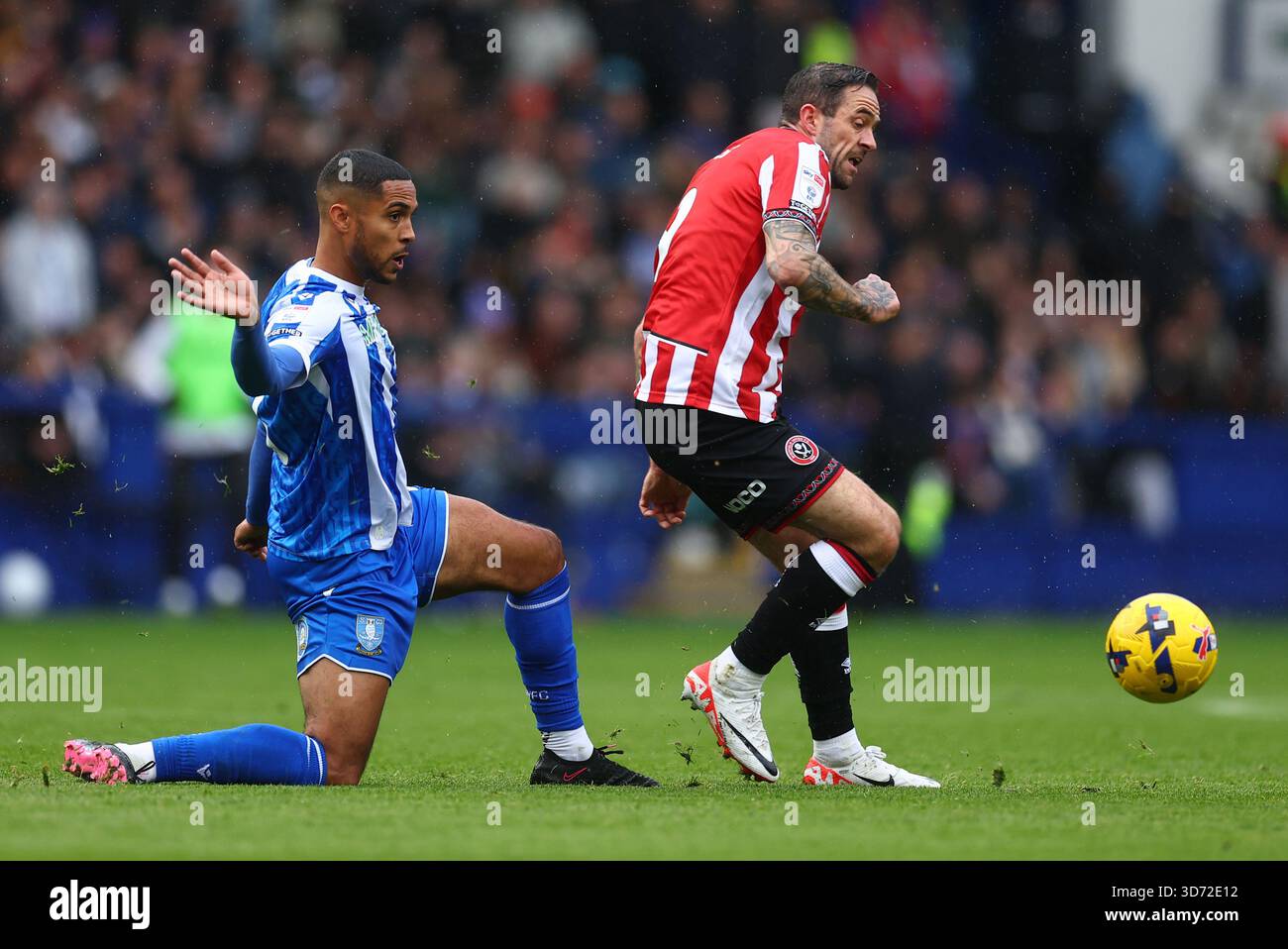 Sheffield, England, 23rd November 2025. Max Lowe of Sheffield Wednesday ...