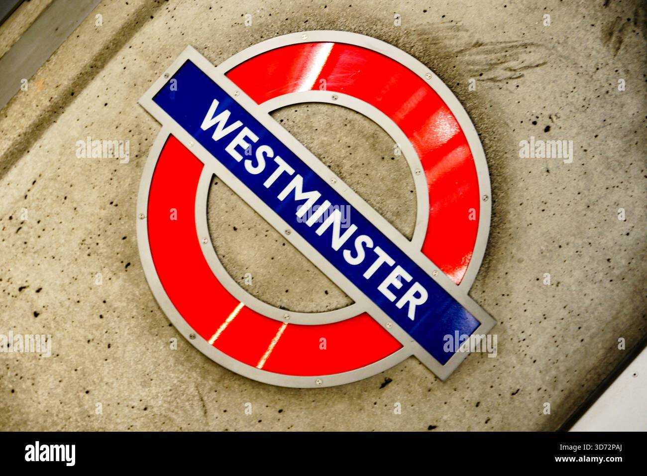 Roundel set hi-res stock photography and images - Alamy