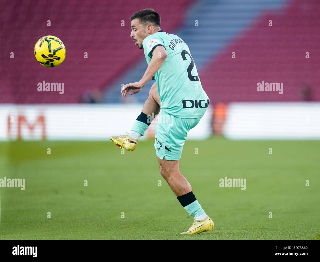 Andoni Gorosabel of Athletic Club de Bilbao during the La Liga EA ...