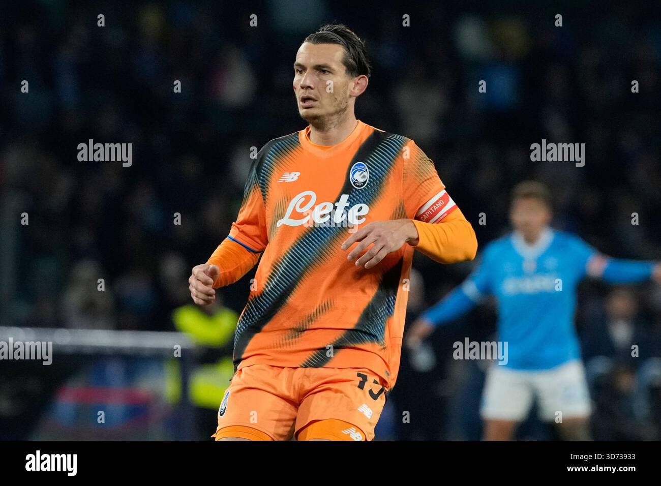 Naples, Italy. 22 Nov, 2025. Marten de Roon of Atalanta BC during the ...