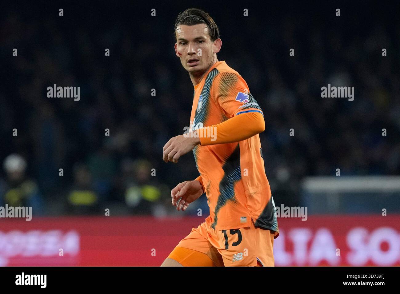 Naples, Italy. 22 Nov, 2025. Marten de Roon of Atalanta BC during the ...
