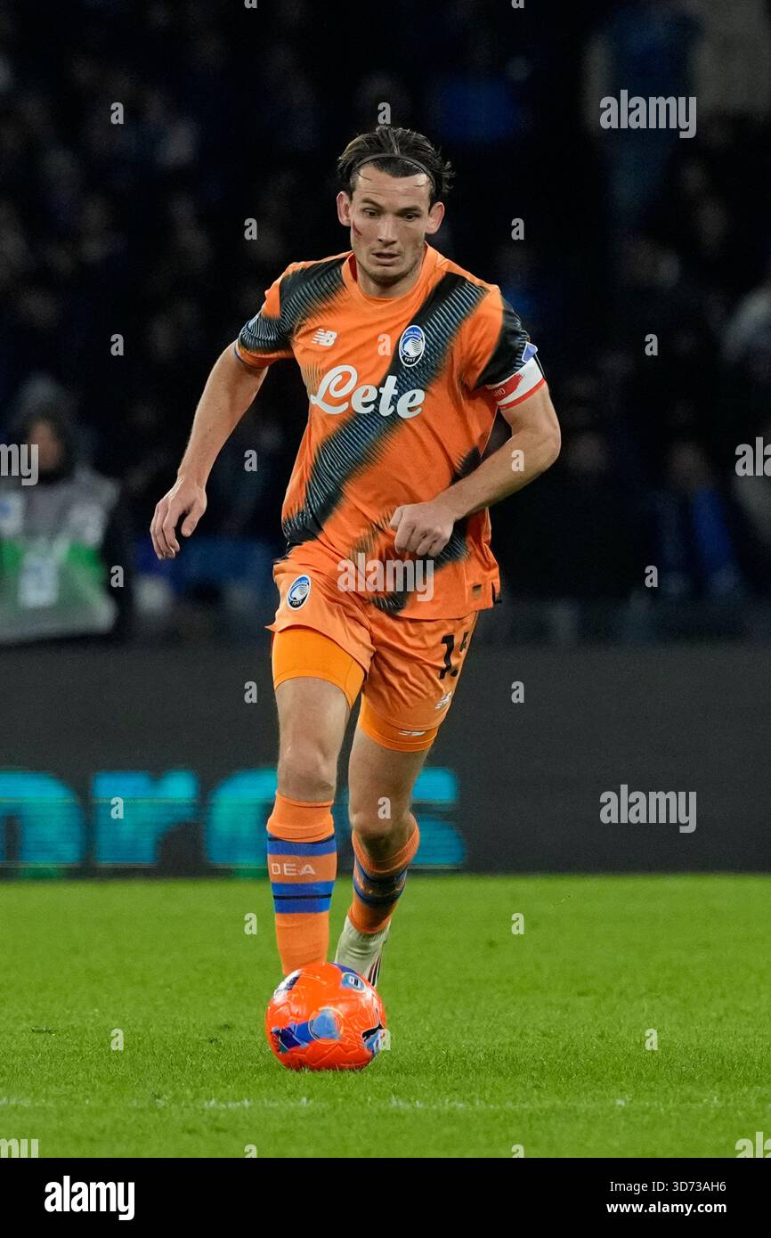 Naples, Italy. 22 Nov, 2025. Marten de Roon of Atalanta BC during the ...
