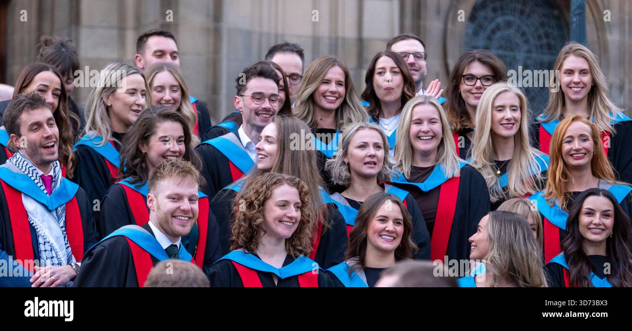University of Edinburgh graduates pictures before their graduation ...
