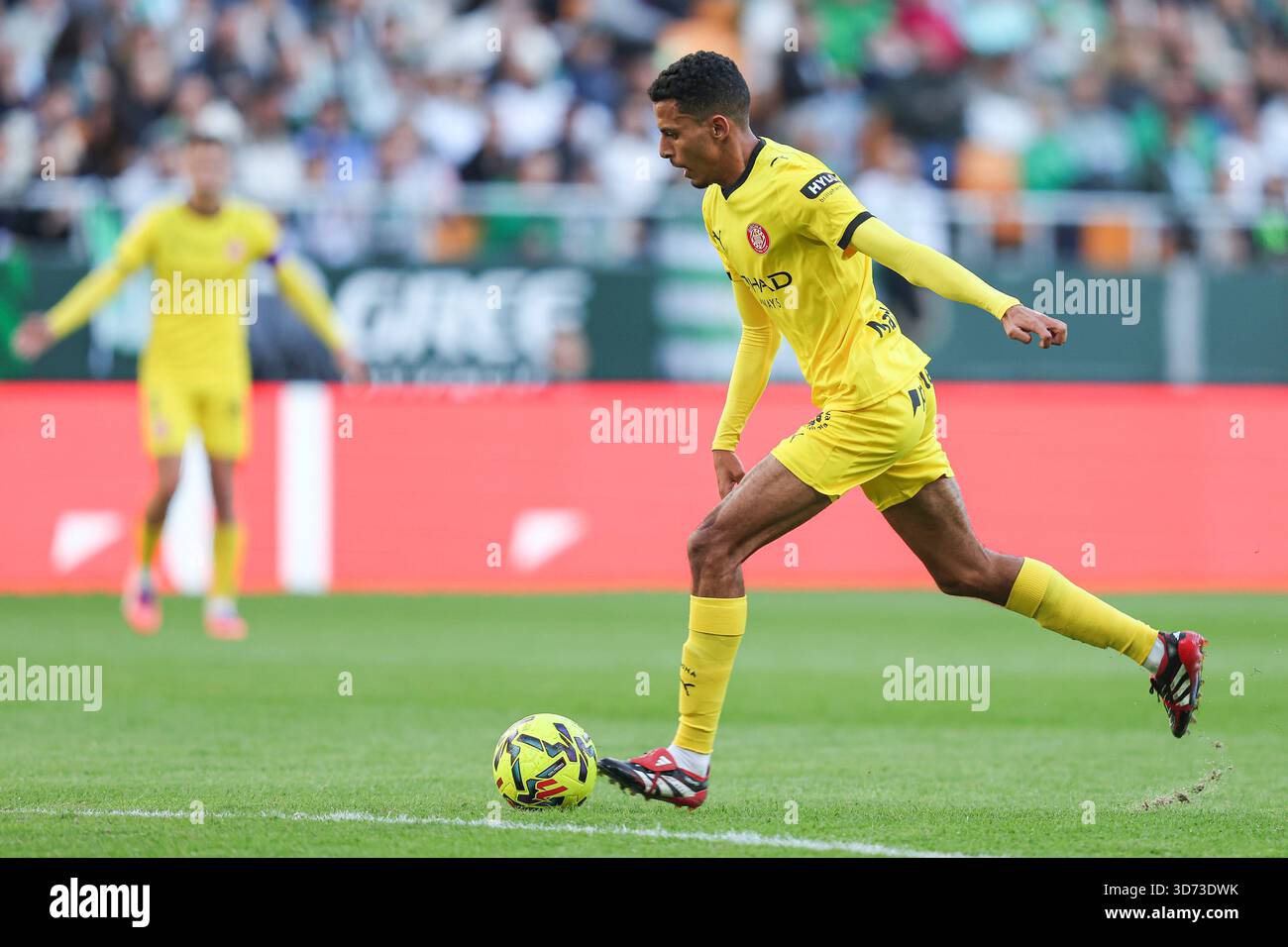Azzedine Ounahi of Girona FC during the La Liga EA Sports match between ...
