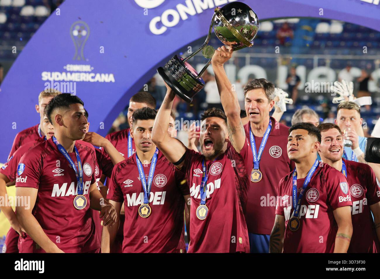 Paraguay.Asuncion 22th Nov 2025: Players of Lanus celebrating the ...