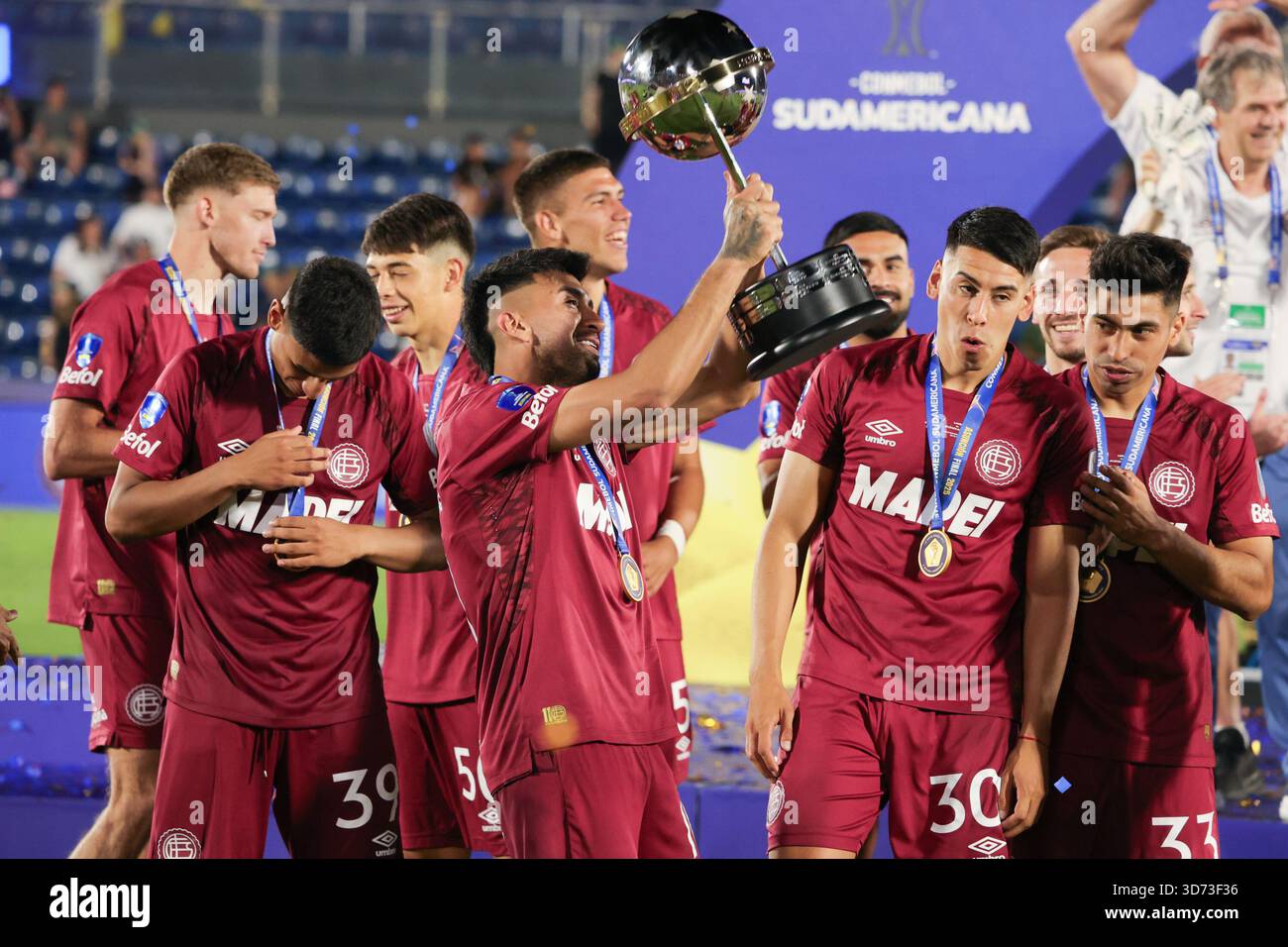Paraguay.Asuncion 22th Nov 2025: Players of Lanus celebrating the ...