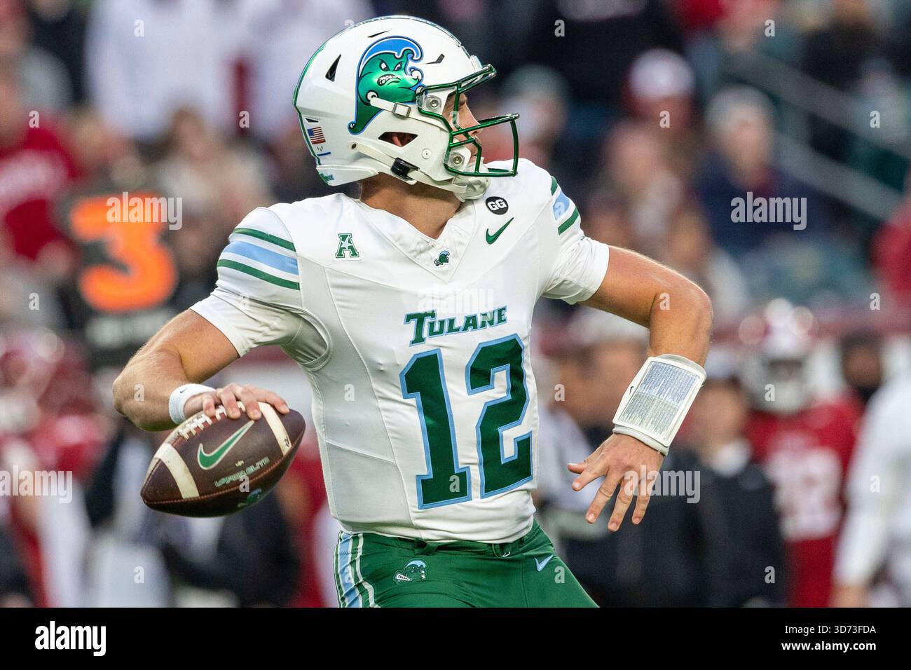 Tulane quarterback Jake Retzlaff (12) in action during an NCAA college ...