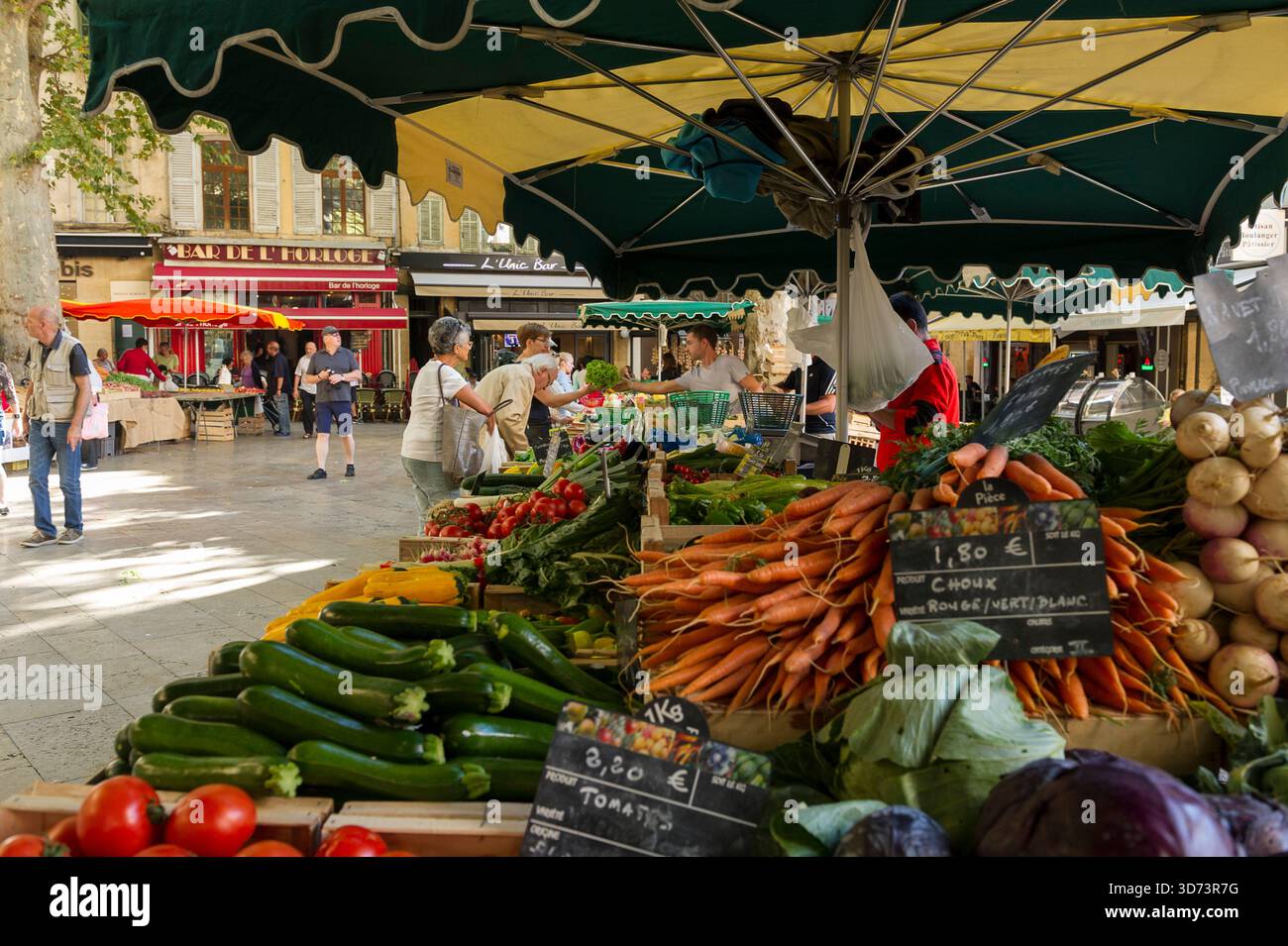 Fleurs et legumes hi-res stock photography and images - Alamy