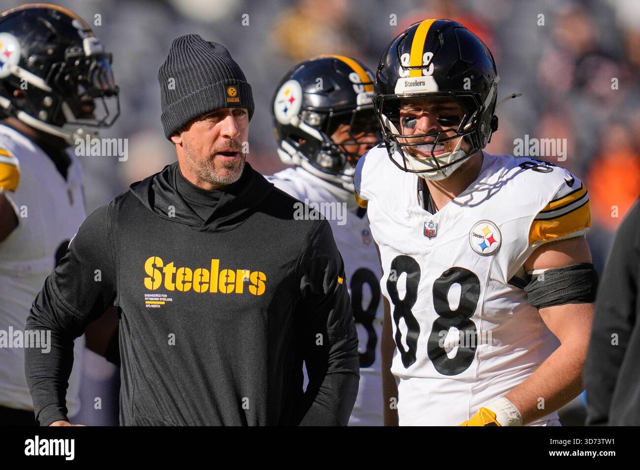 Pittsburgh Steelers quarterback Aaron Rodgers, left, and Pat Freiermuth ...