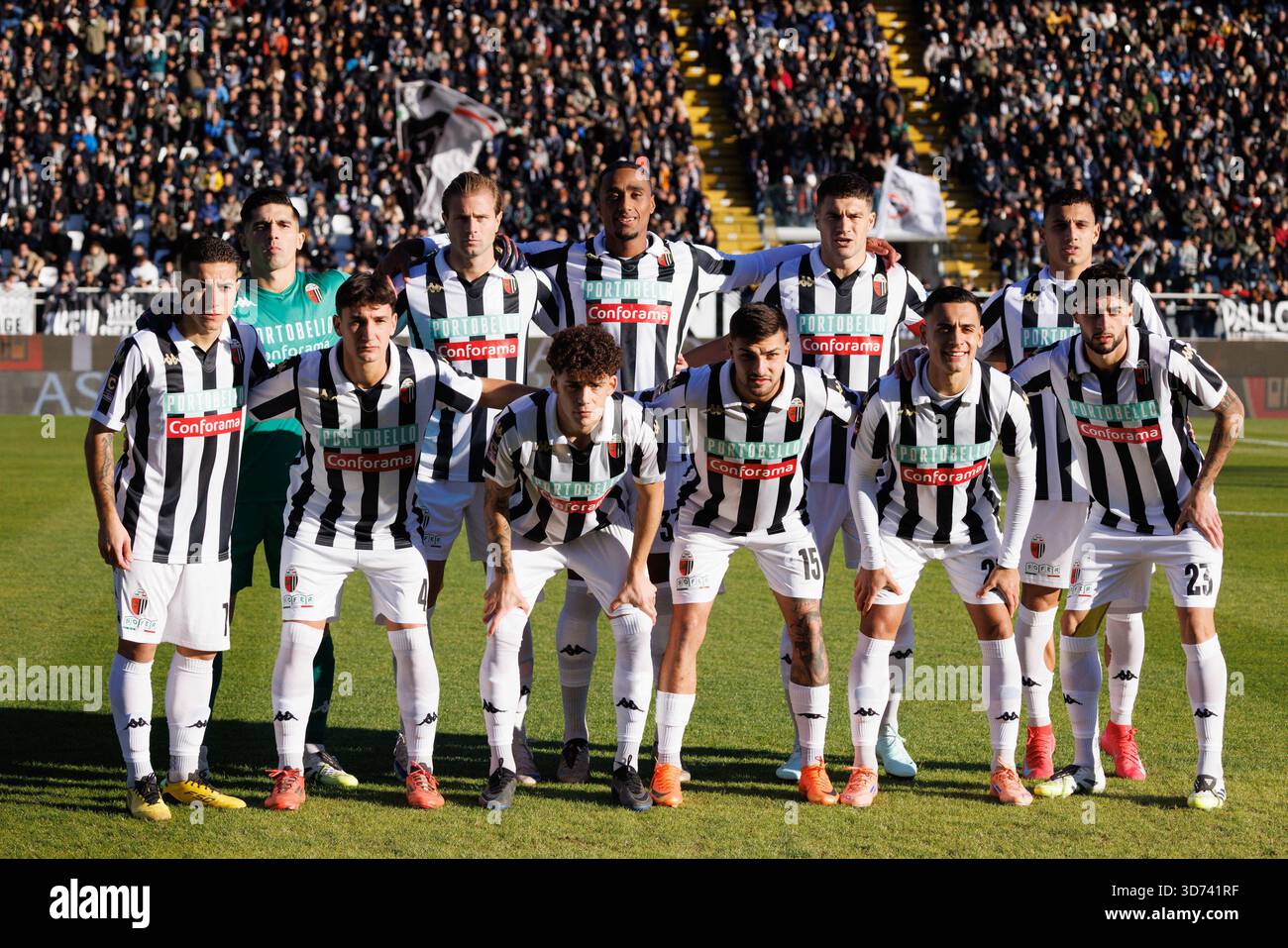 Team of Ascoli Calcio 1898 FC line up during Serie C match between ...