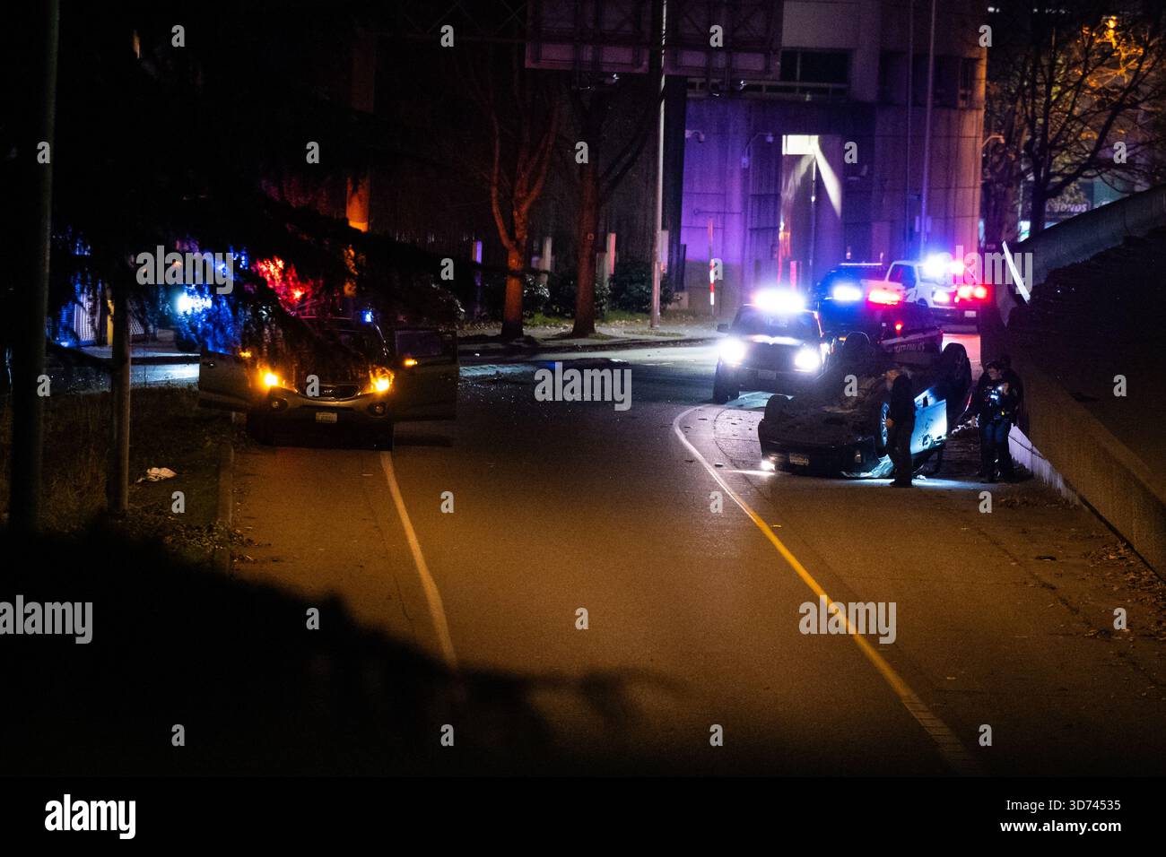 Seattle, USA. 23rd Nov 2025. Just after midnight Seattle Police respond ...