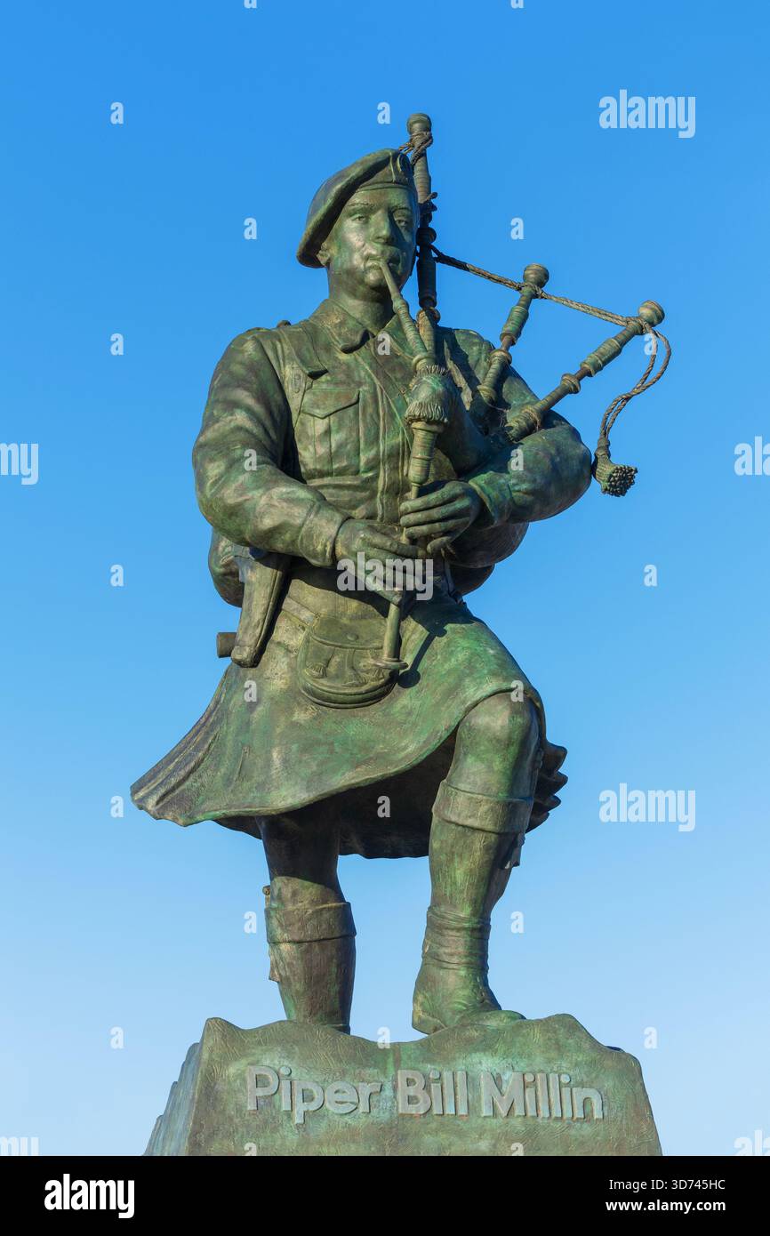 Piper Bill Millin Memorial (1922-2010) at Sword Beach (D-Day - 6 June ...