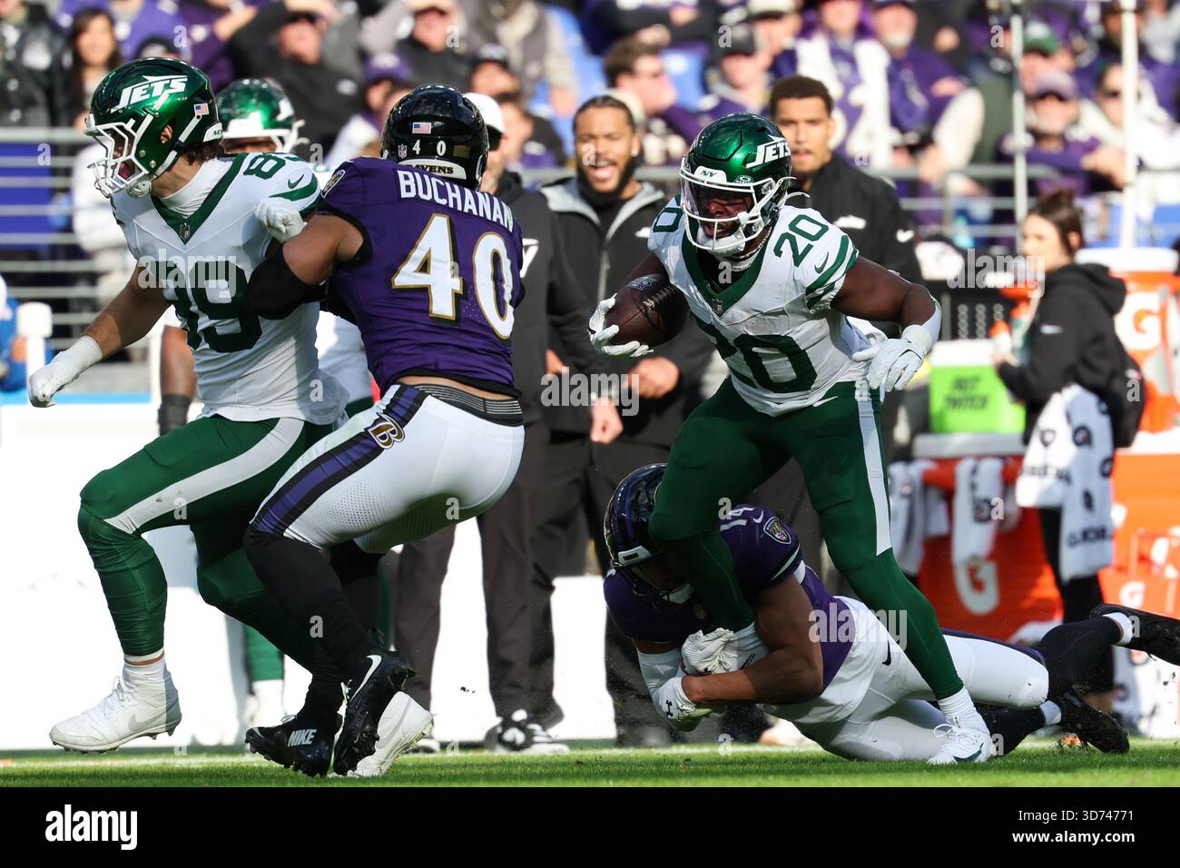 New York Jets running back Breece Hall (20) runs with the ball after ...