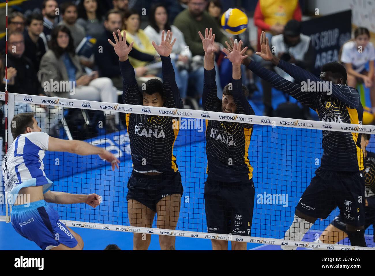 Block of Marco Vitelli of Rana Verona during the volley match between ...
