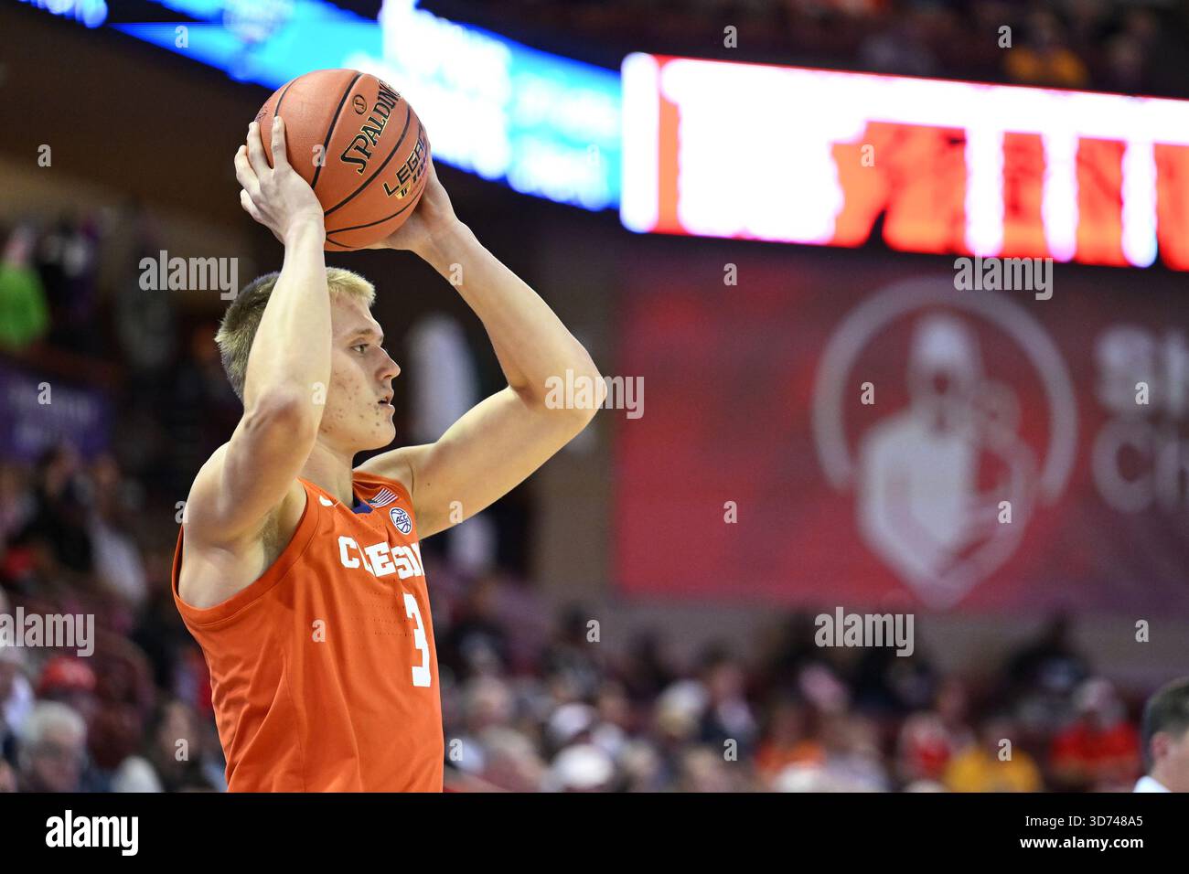 Chase thompson hi-res stock photography and images - Alamy
