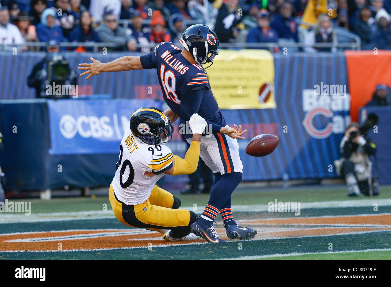 Chicago Bears quarterback Caleb Williams (18) is sacked by Pittsburgh Steelers linebacker T.J ...