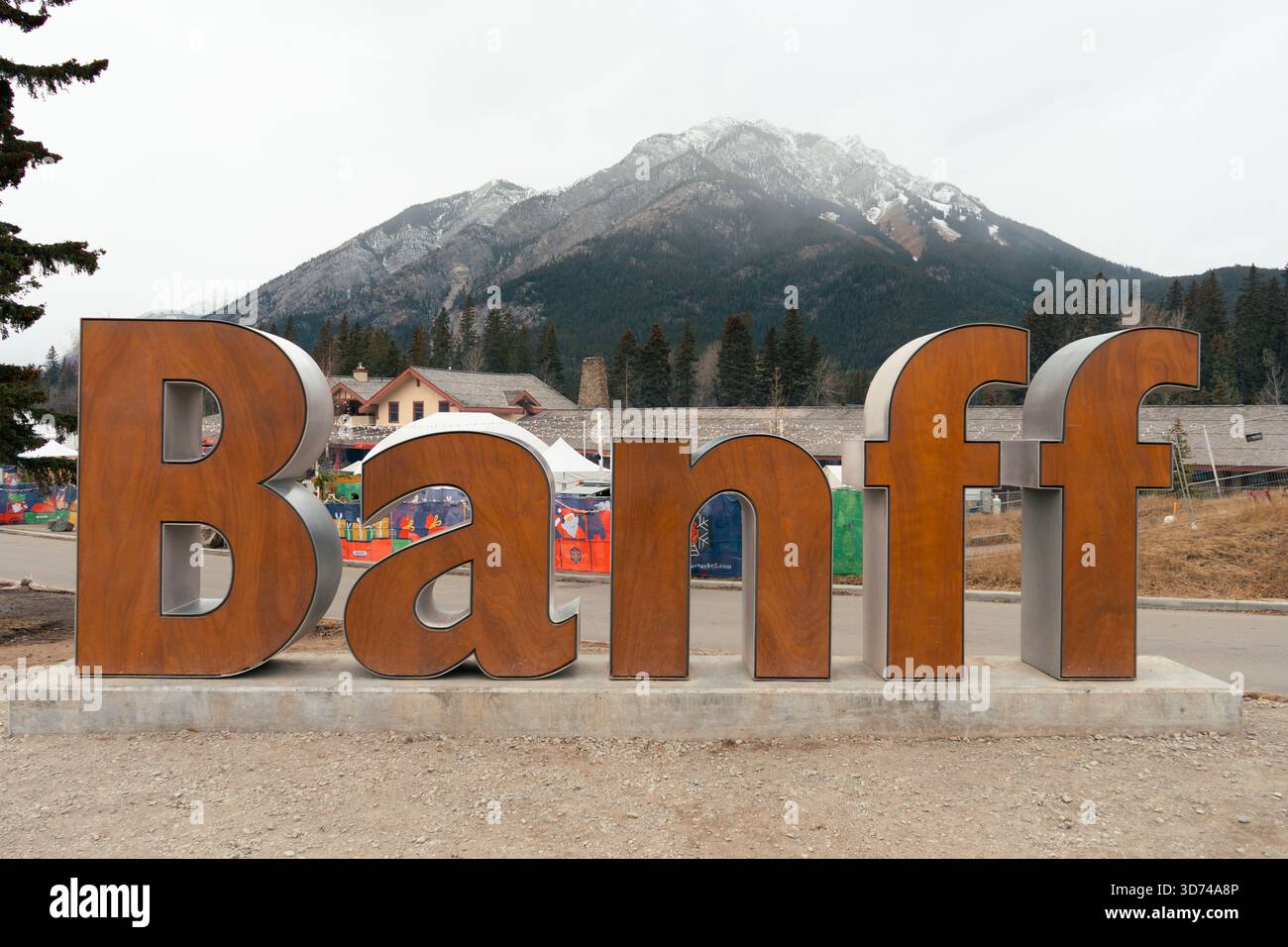 Relocated sign hi-res stock photography and images - Alamy