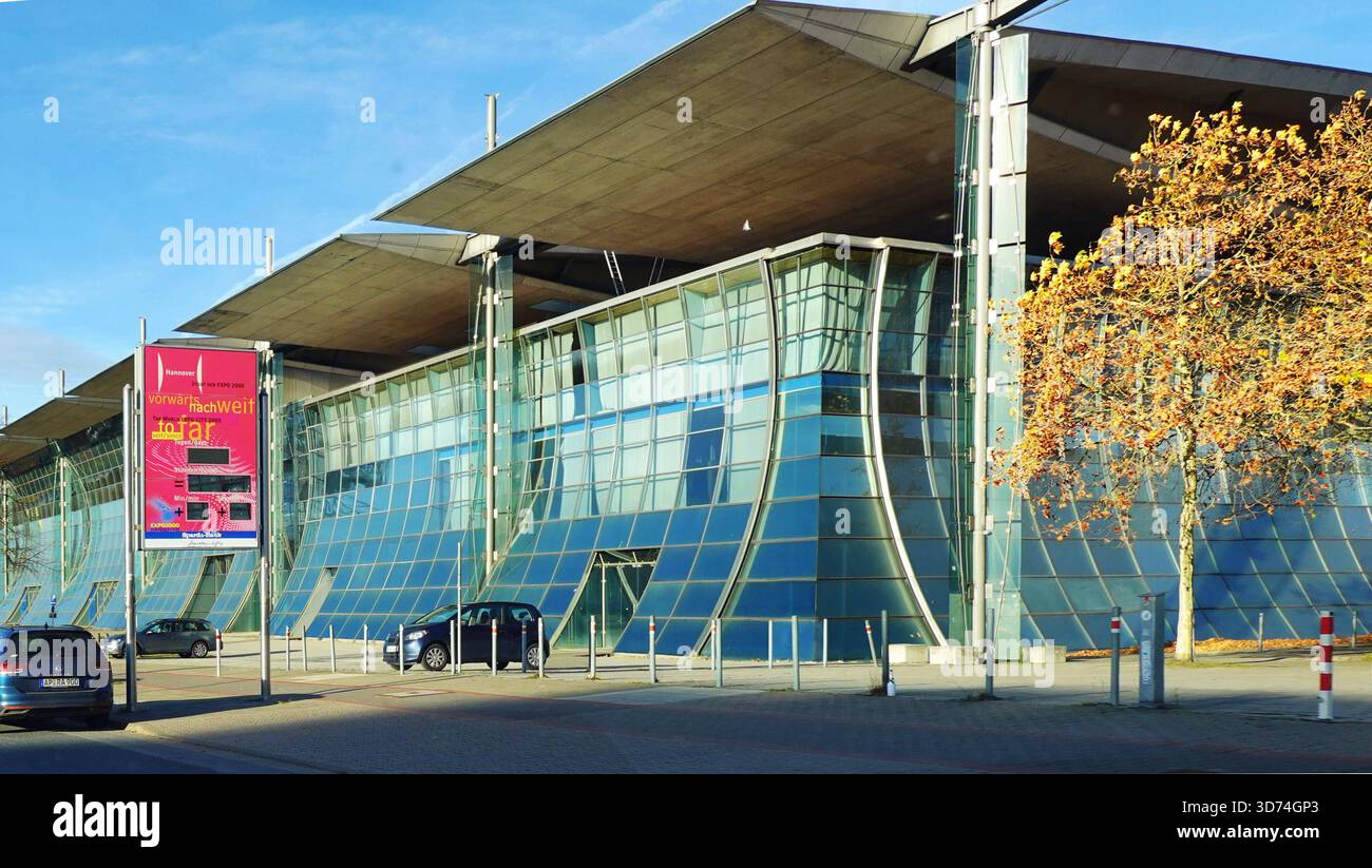 Deutscher Pavillon zur EXPO 2000 in Hannover - hier am 05.11.2025 ...