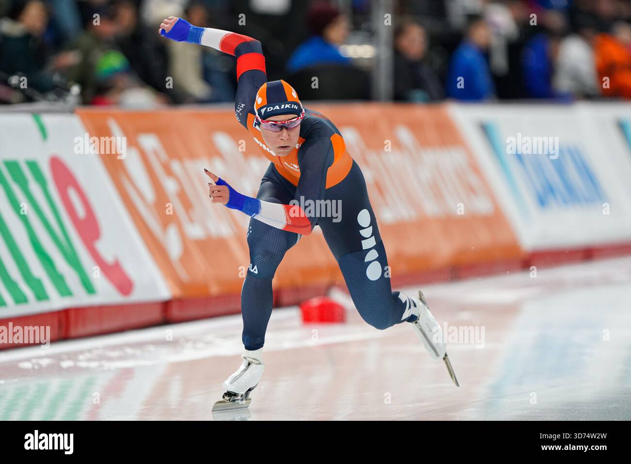 CALGARY, CANADA - NOVEMBER 23: Anna Boersma of Netherlands during the ...