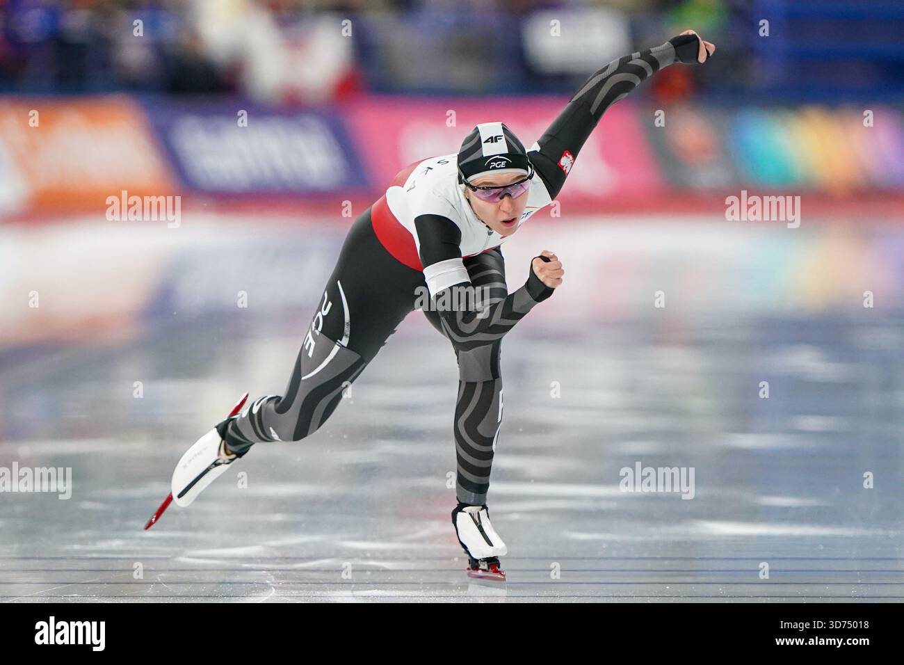 CALGARY, CANADA - NOVEMBER 23: Martyna Baran of Poland during the ISU ...