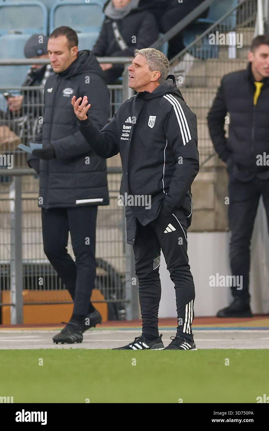 Graz, Austria, 23.November 2025, Merkur Arena - Soccer - ADMIRAL Bundesliga, SK Sturm Graz vs ...