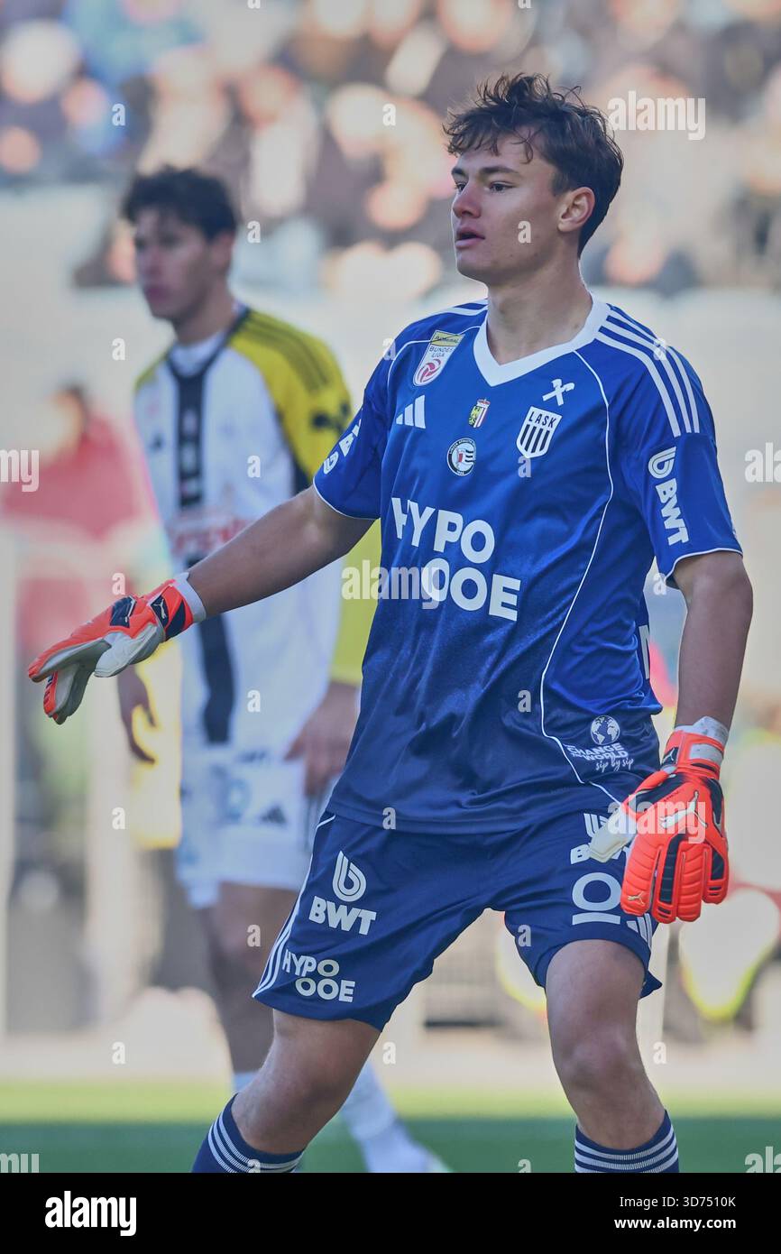 Graz, Austria, 23.November 2025, Merkur Arena - Soccer - ADMIRAL Bundesliga, SK Sturm Graz vs ...