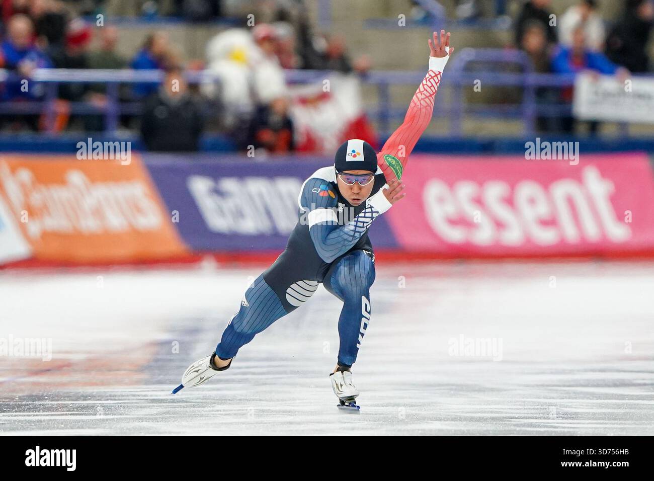 CALGARY, CANADA - NOVEMBER 23: Jun-Ho Kim of Republic of Korea during ...