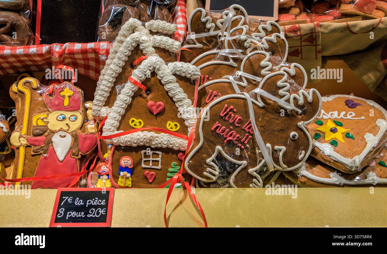 Ornate fun shaped artisanal handmade gingerbread Pain d epices cookies ...