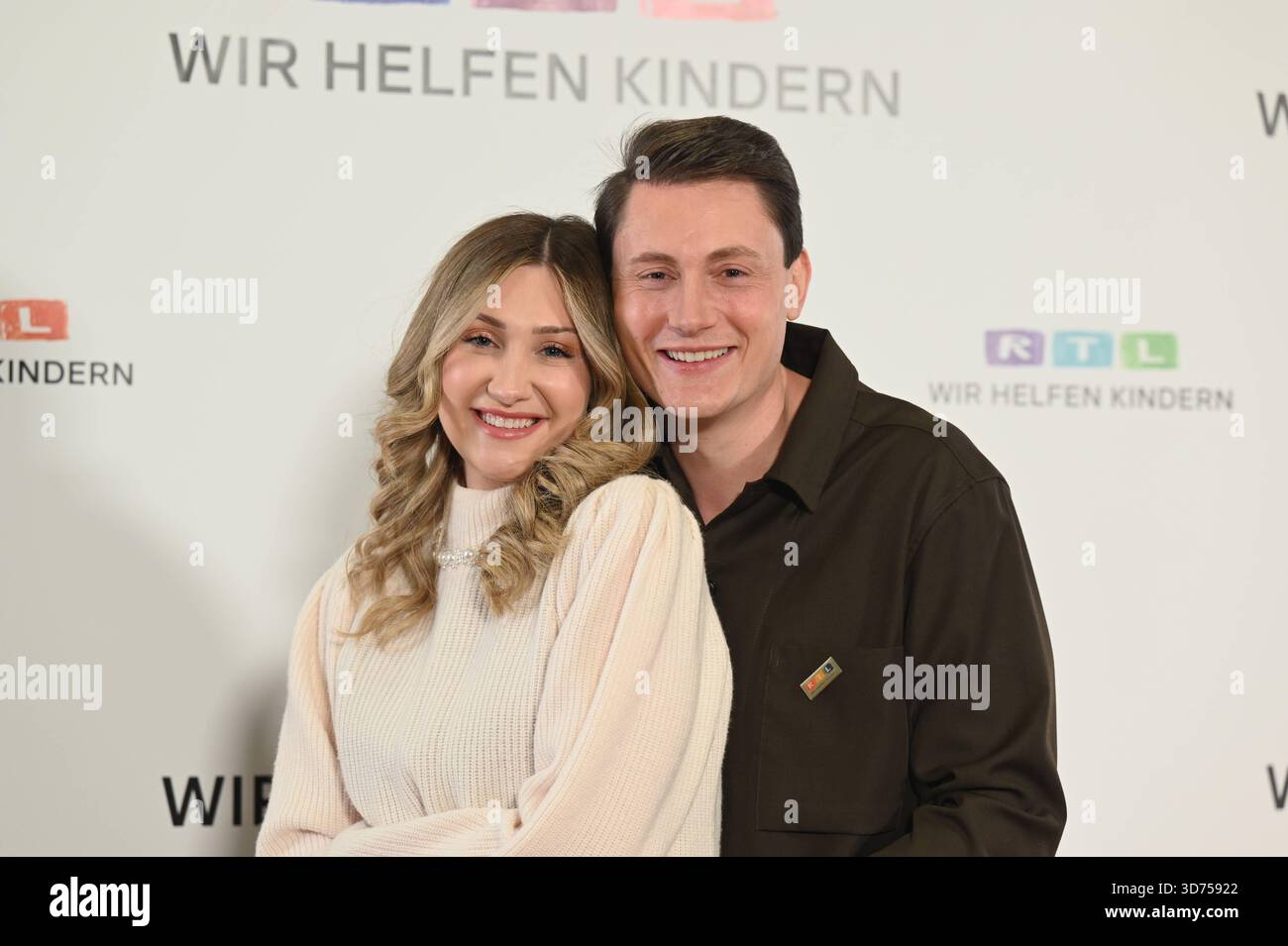Influencer Lisa Walser und Henry Walser nimmt am 30. RTL ...