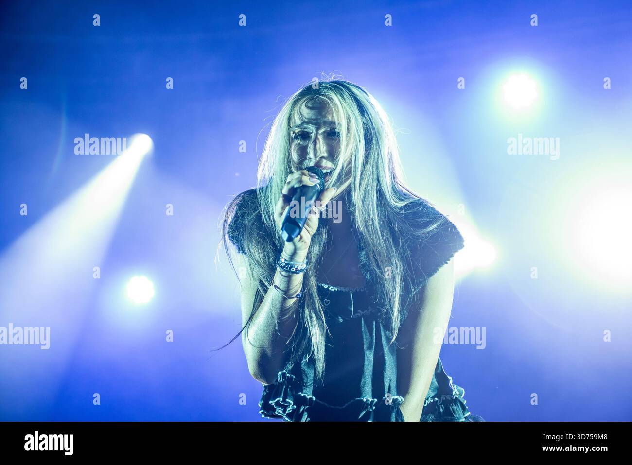 Music Concert - Isabel LaRosa - Psychopomp Tour Isabel LaRosa Milan ...