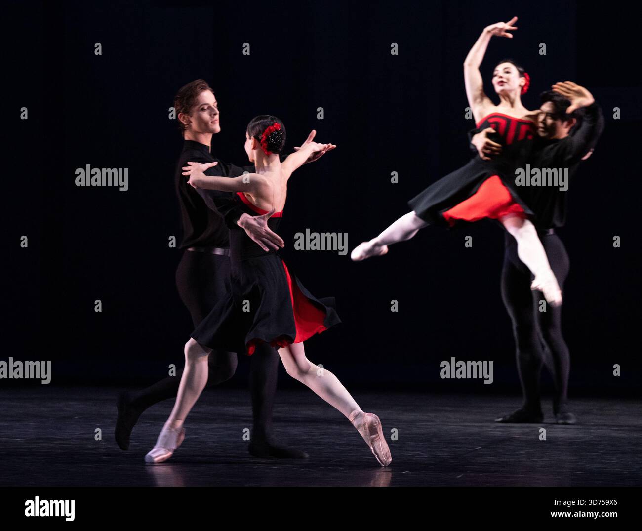 Dancers of Dutch National Ballet perform '5 Tangos' choreographed by ...