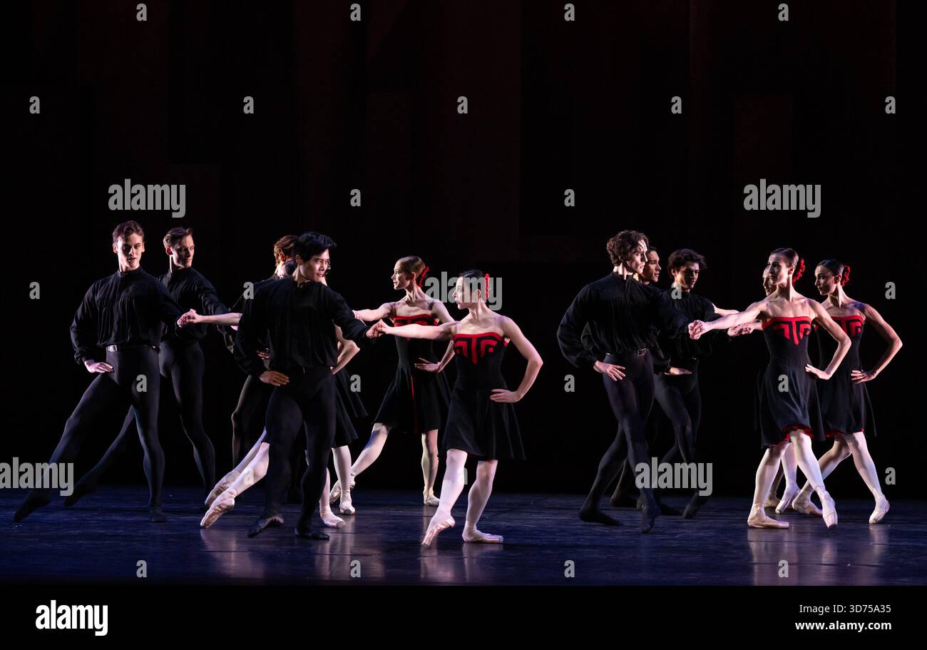 Dancers of Dutch National Ballet perform '5 Tangos' choreographed by ...