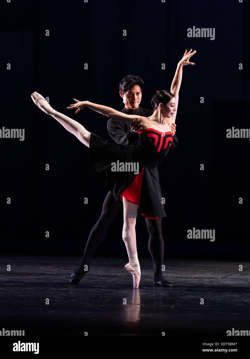 Dancers of Dutch National Ballet perform '5 Tangos' choreographed by ...