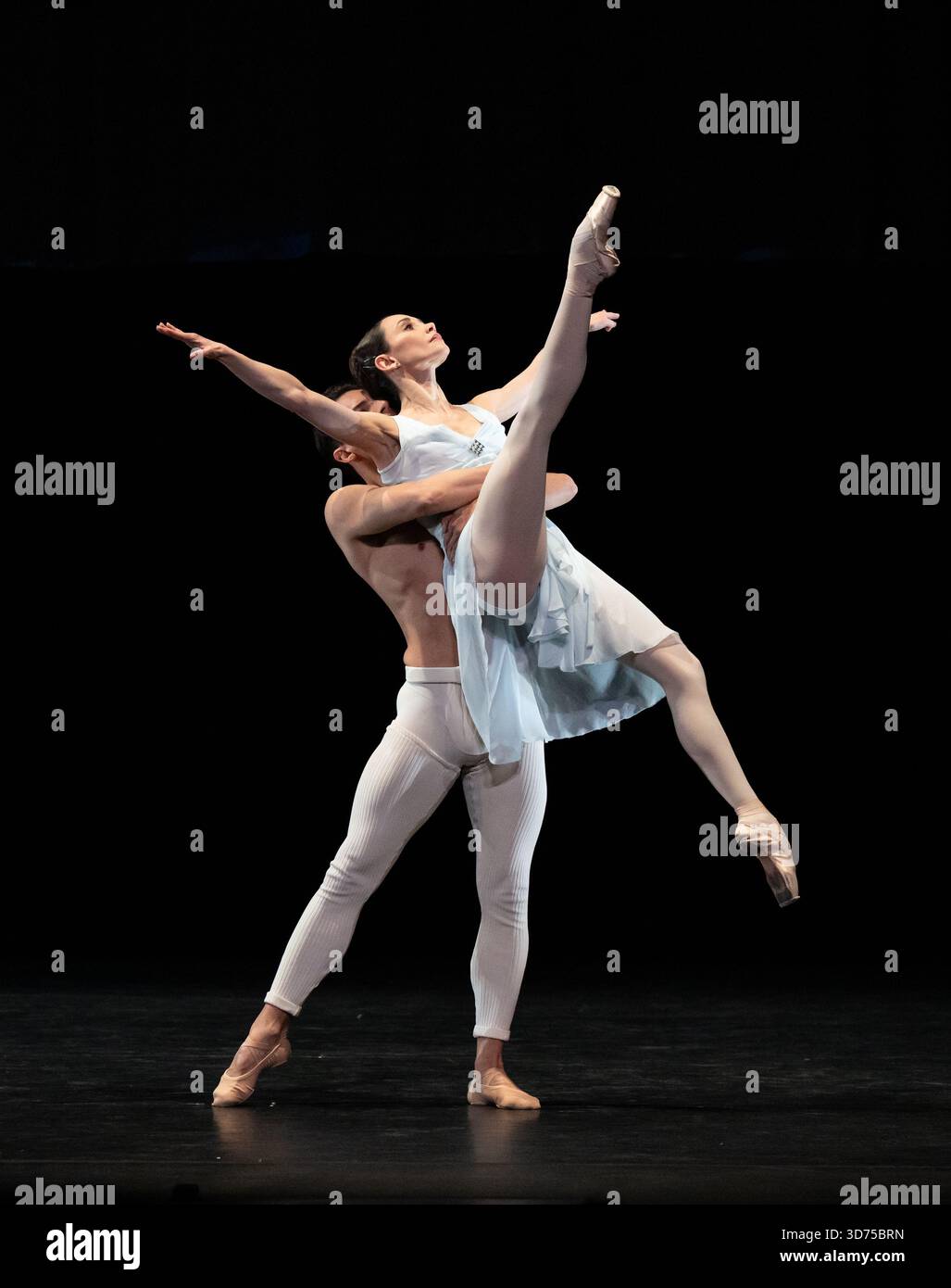 Dancers of Dutch National Ballet perform 'Adagio Hammerklavier ...