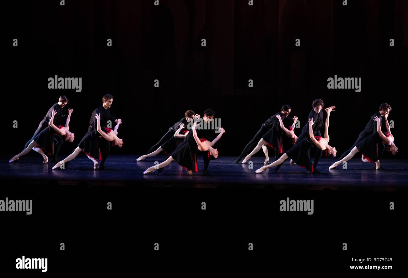 Dancers of Dutch National Ballet perform '5 Tangos' choreographed by ...