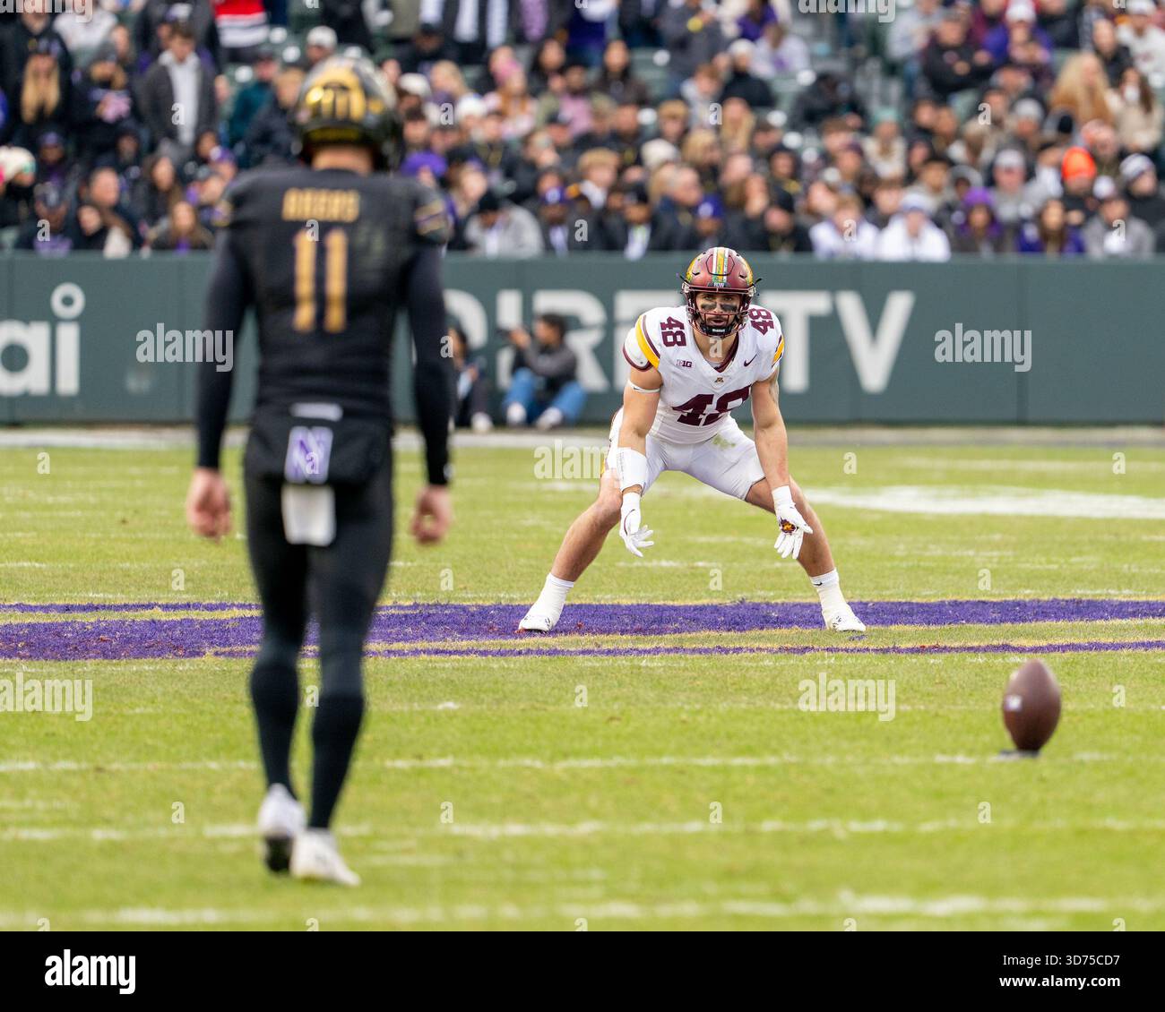 Minnesota LB Mason Carrier (48) gets ready for a kick off during the ...