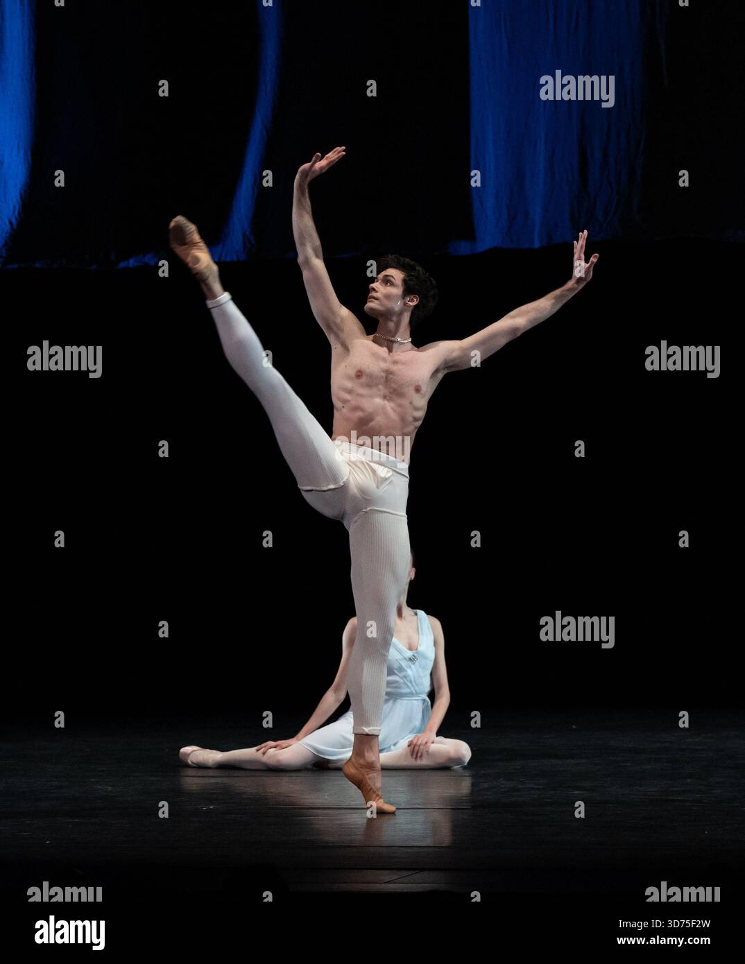 Dancers of Dutch National Ballet perform 'Adagio Hammerklavier ...