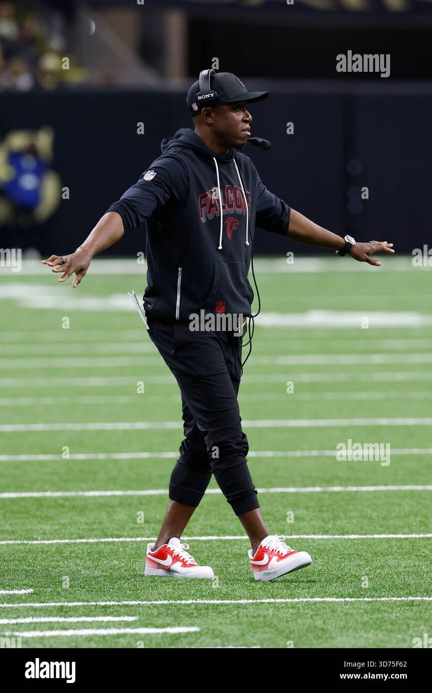 Atlanta Falcons head coach Raheem Morris reacts against the New Orleans ...