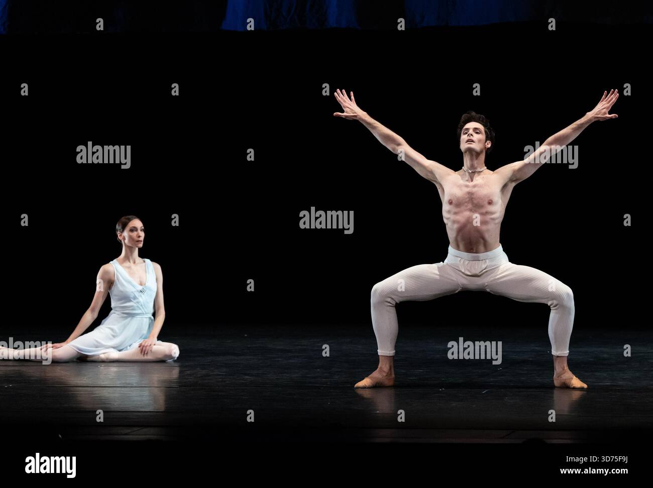 Dancers of Dutch National Ballet perform 'Adagio Hammerklavier ...