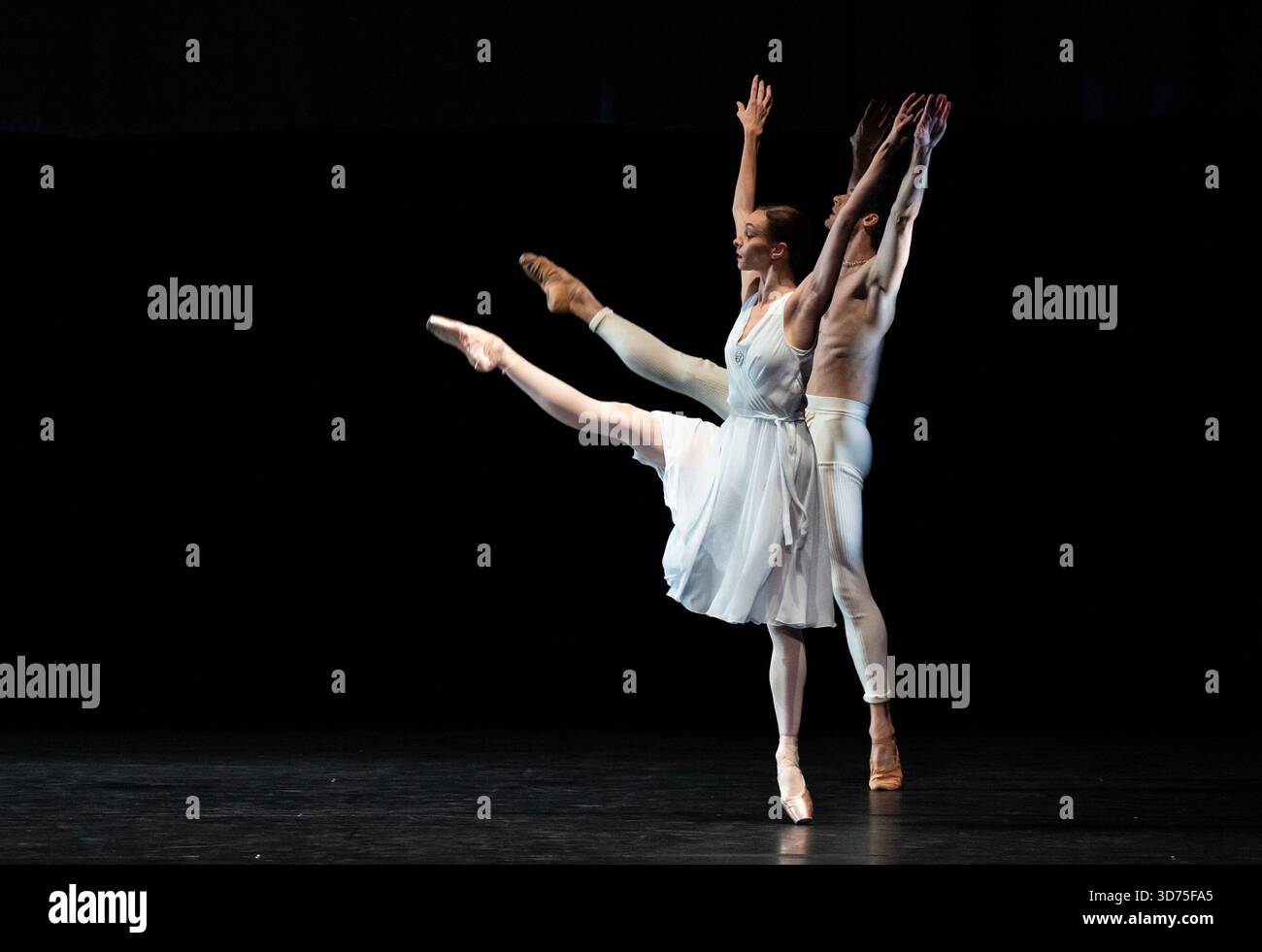 Dancers of Dutch National Ballet perform 'Adagio Hammerklavier ...