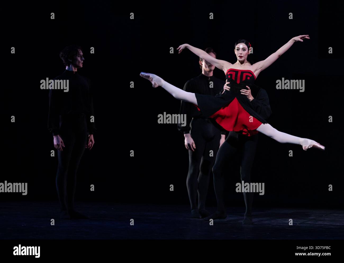 Dancers of Dutch National Ballet perform '5 Tangos' choreographed by ...