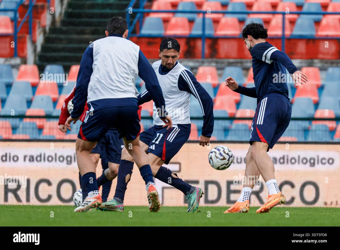 Cosenza players during the pre-match of Serie C football match between ...