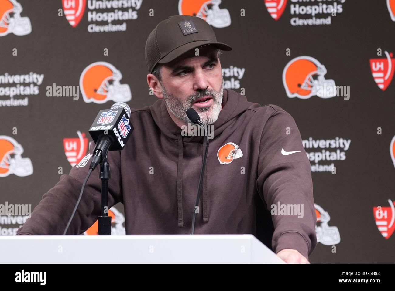 Cleveland Browns head coach Kevin Stefanski speaks during a news ...
