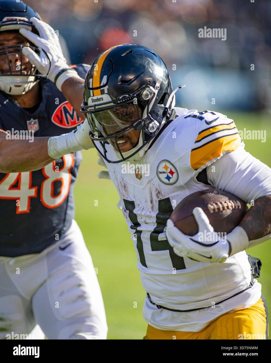 November 23, 2025: Chicago Bears D'Marco Jackson (48) chases Pittsburgh ...