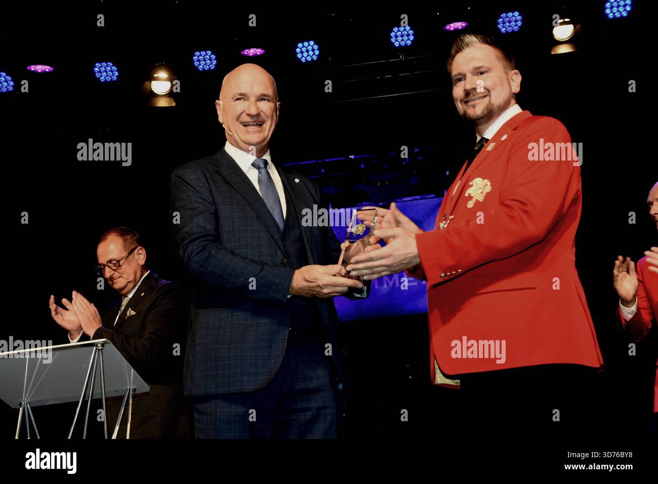 Wolfgang Krebs Kabarettist Sigi Sommer Taler Preistraeger 2025 Matthias ...