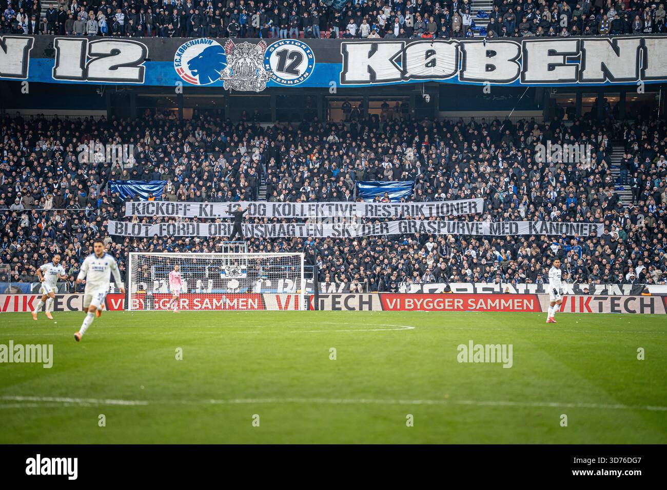 Copenhagen, Denmark. 23rd, November 2025. Football fans of FC ...
