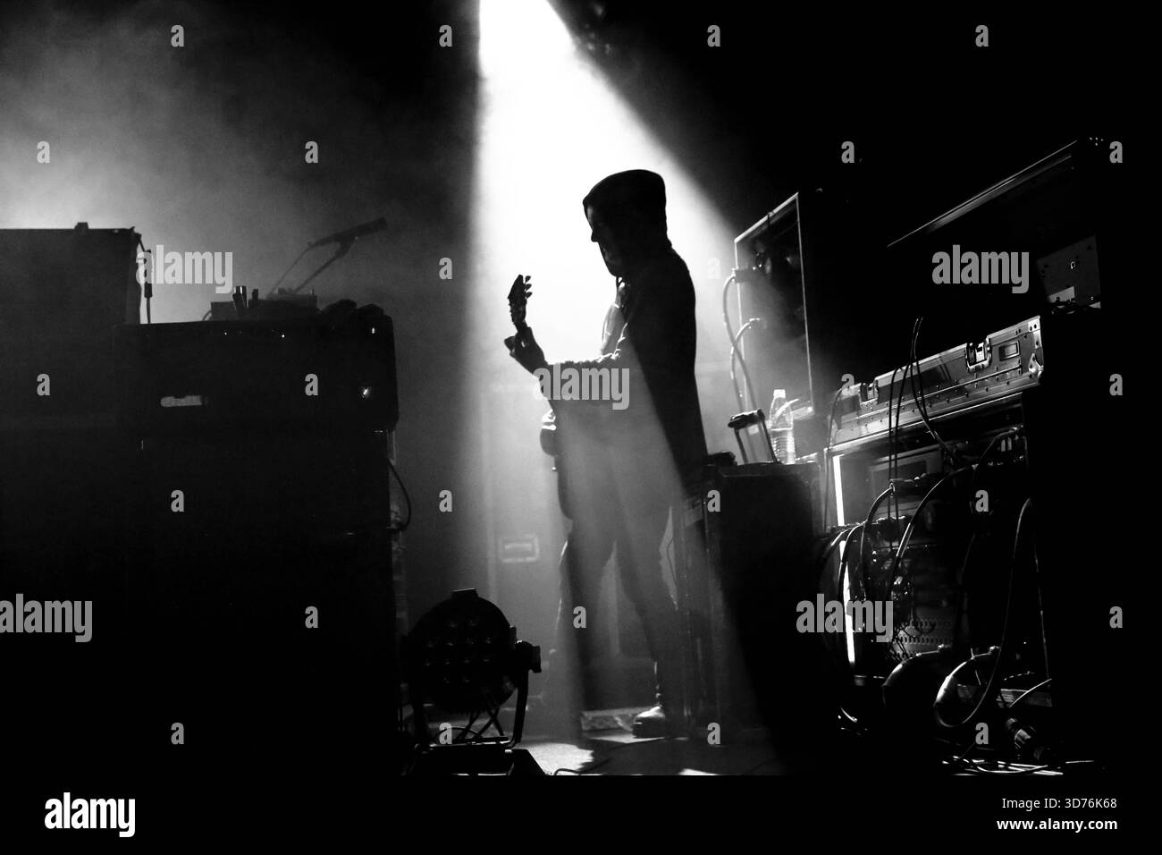 Psychedelic rock musician Black and White Stock Photos & Images - Alamy