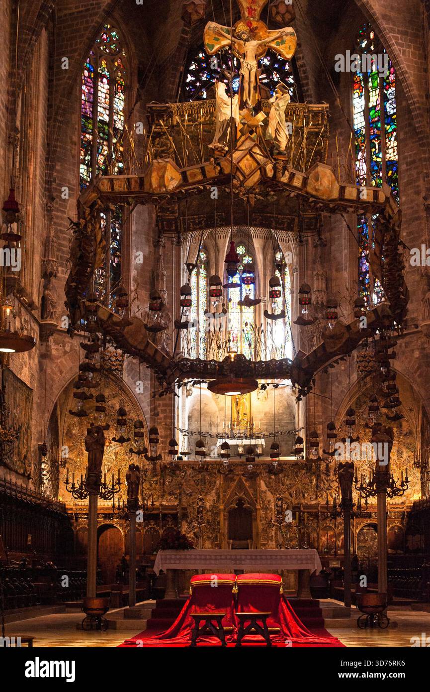 Is a cathedral hi-res stock photography and images - Alamy